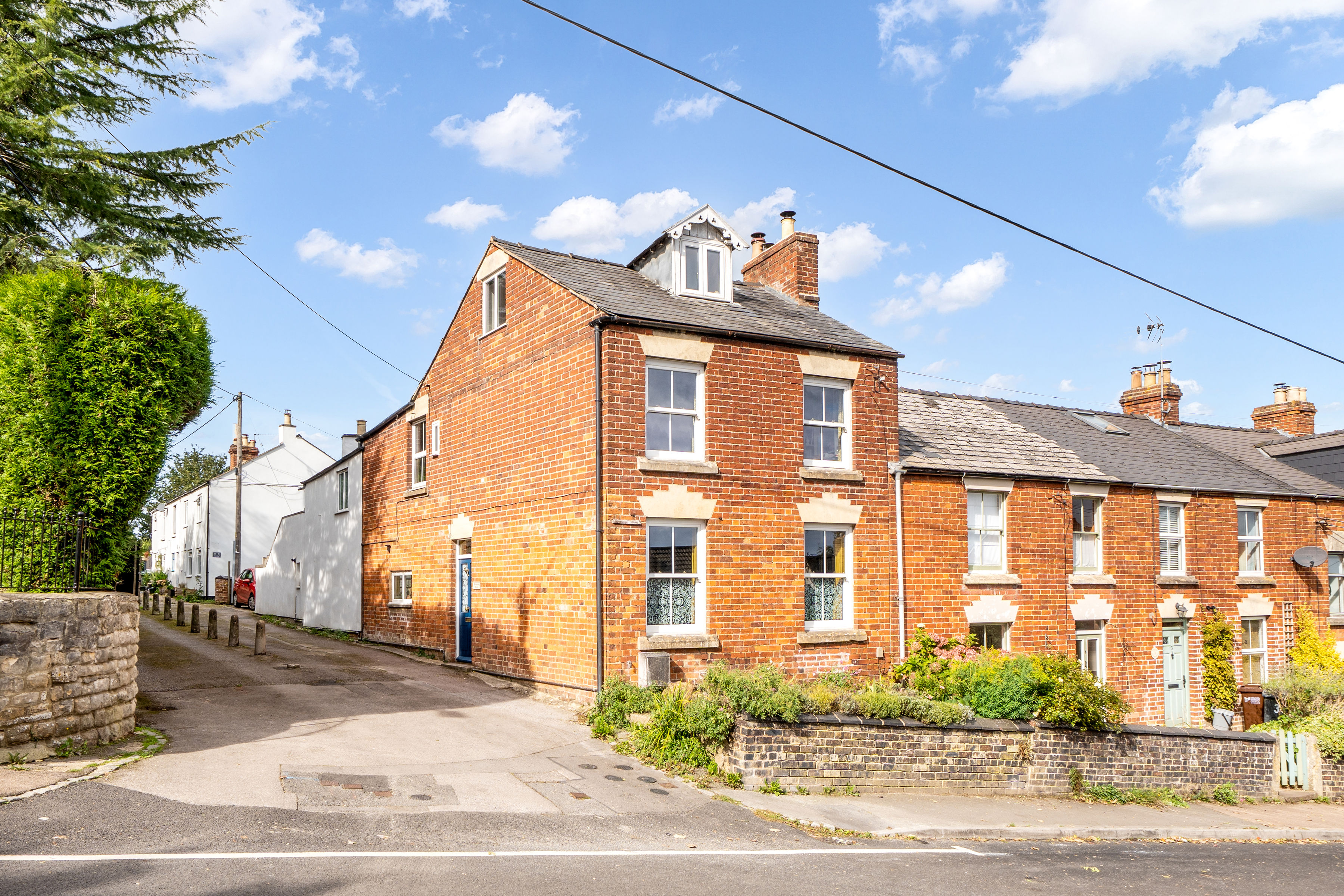 Rodborough Hill, Rodborough – Peter Joy Estate Agents